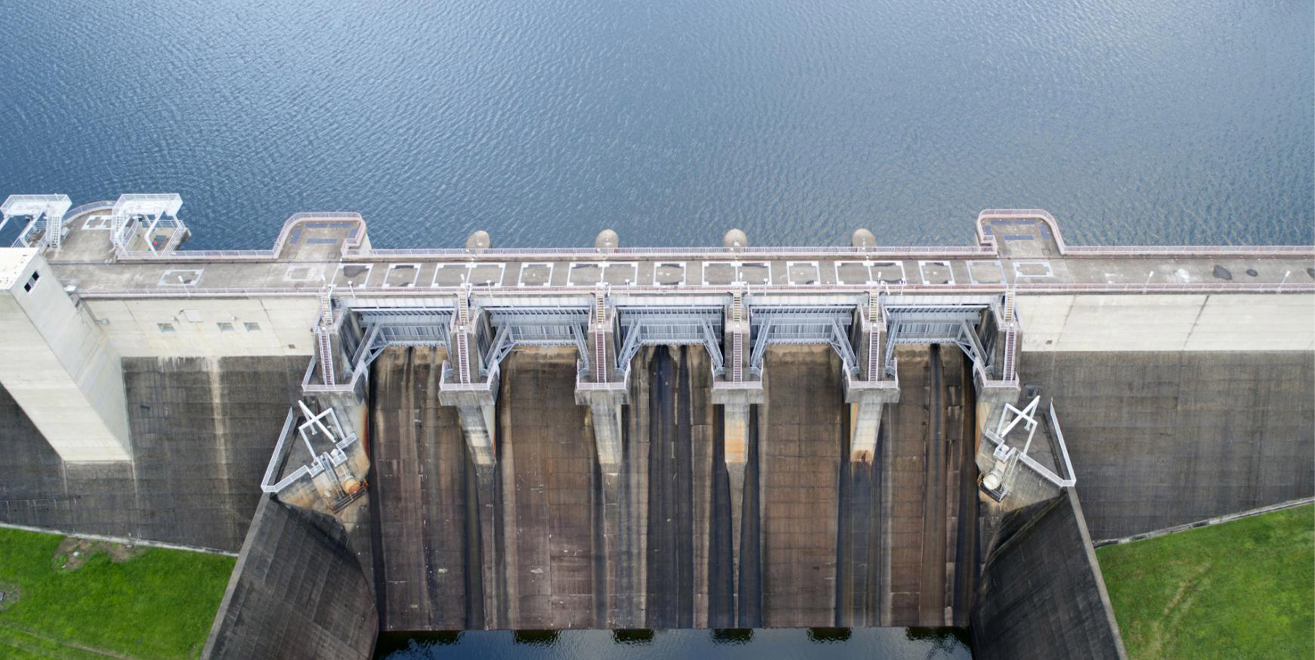 North Pine Dam Staged Strengthening Project - SMEC