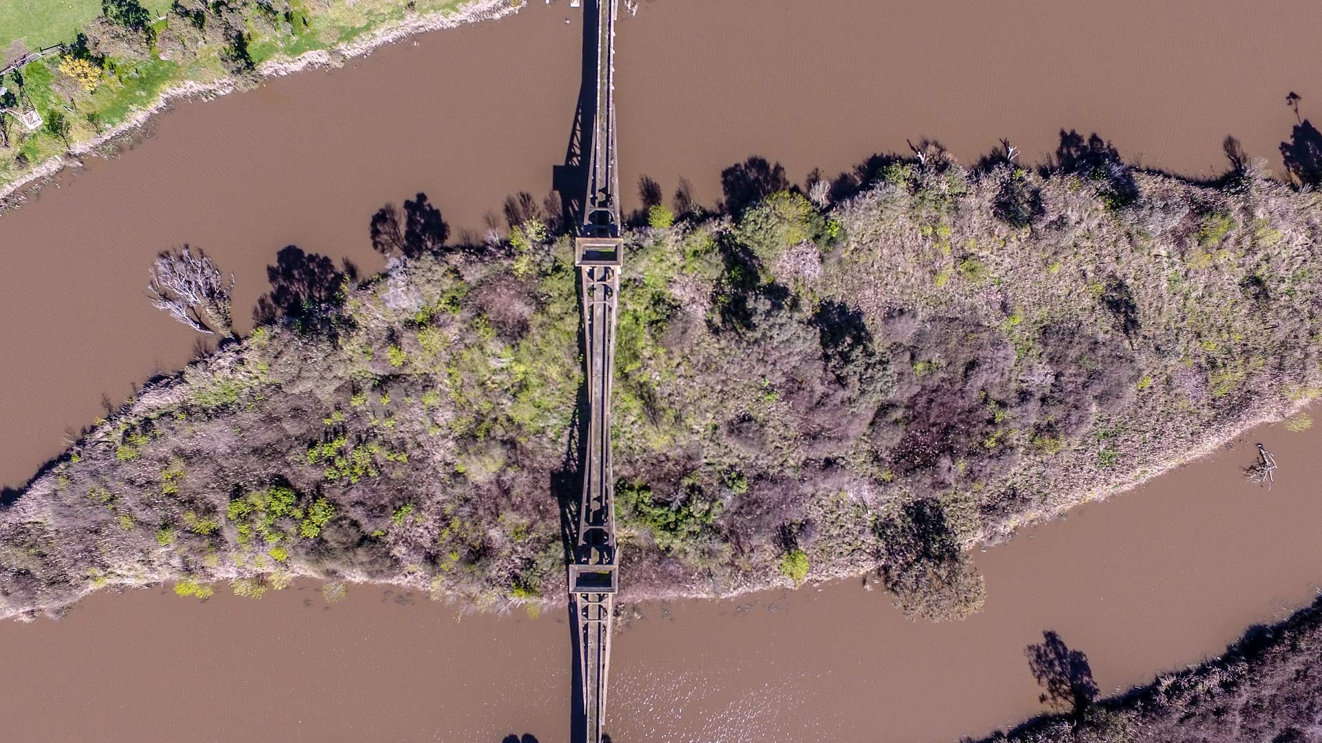 Solving Complex Challenges - SMEC