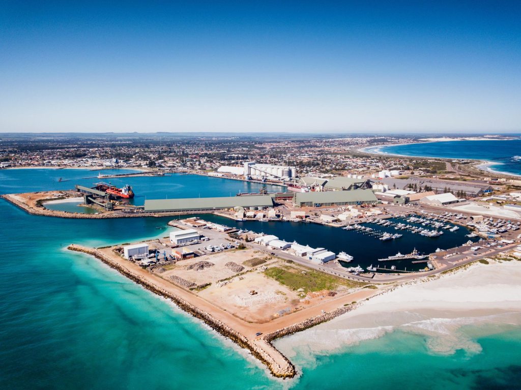 Navigating the Future of Maritime Infrastructure: Digitisation ...